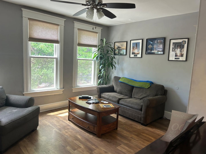 Capitol Hill - Unique Old With Modern Conveniences - Washington, DC