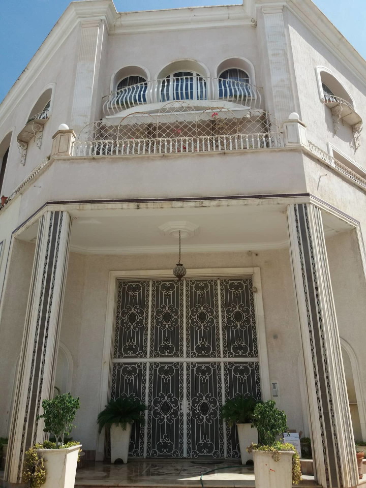 Studio Cosy Au Lac 1 à Côté Du Movenpick Hotel. - Tunis