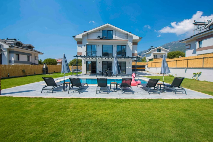 Villa De Luxe Avec Jacuzzi à ÖLüdeniz - Villa Bahar 2 - Ölüdeniz