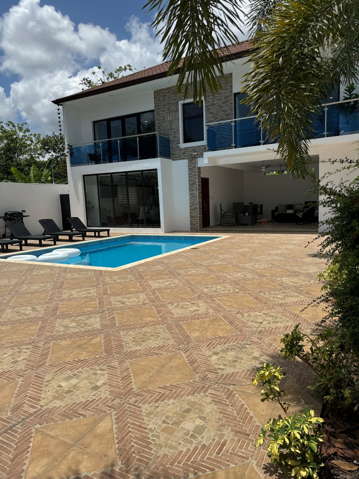 La Vega City Home With  Pool - Dominikanische Republik