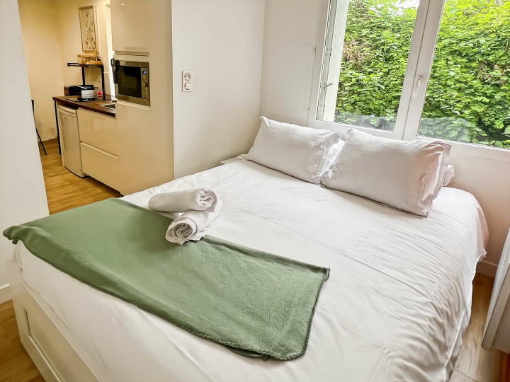 Le Studio 18 - Centre Commercial Grand Quartier - Betton