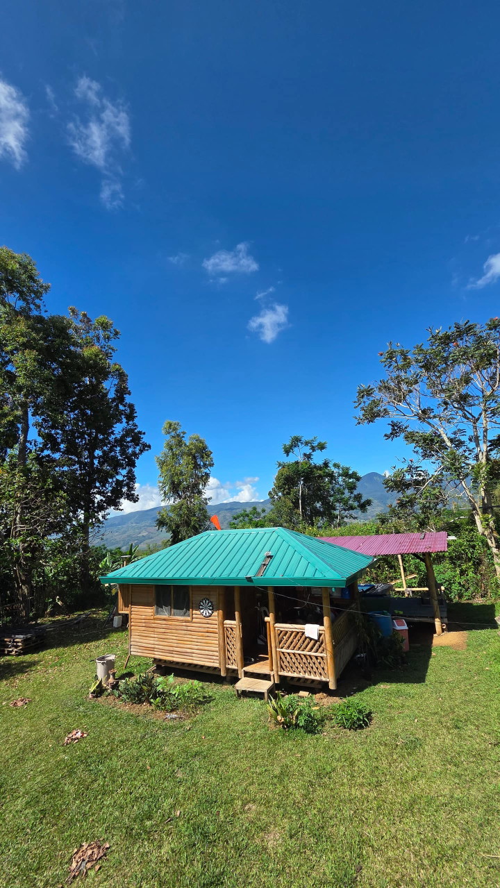 Simple Bahay Kubo For 2 Pax For Relaxing - Malaybalay