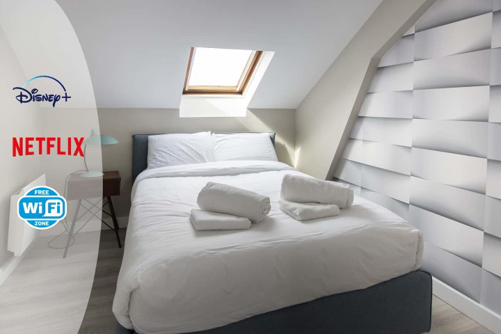 Modern Apartment In City Center In Poissy - Poissy
