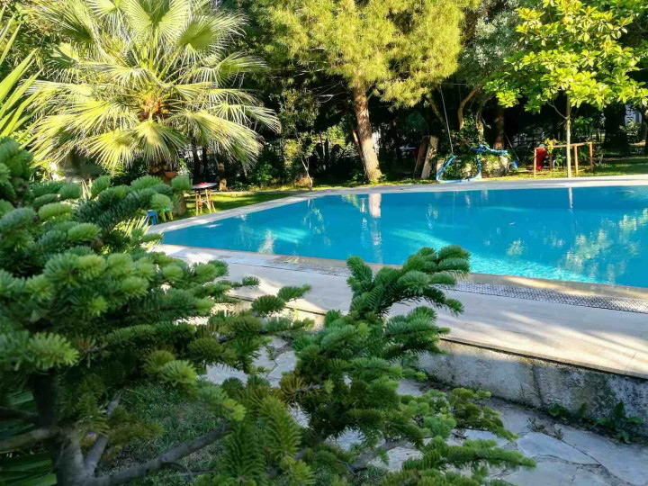 Enfes Bahçe  Içinde Huzurlu Konaklama - Seferihisar