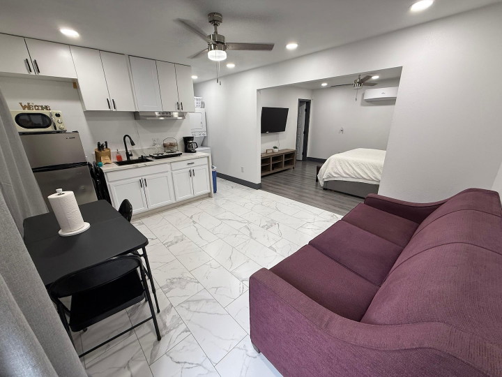 Modern Guesthouse W/parking 12 Min To Strip - Las Vegas