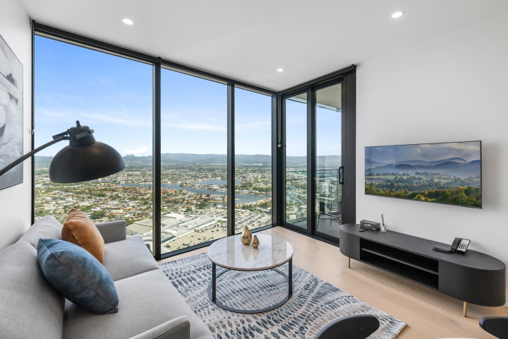 Luxury Broadbeach Island Stay For 2 - Gold Coast