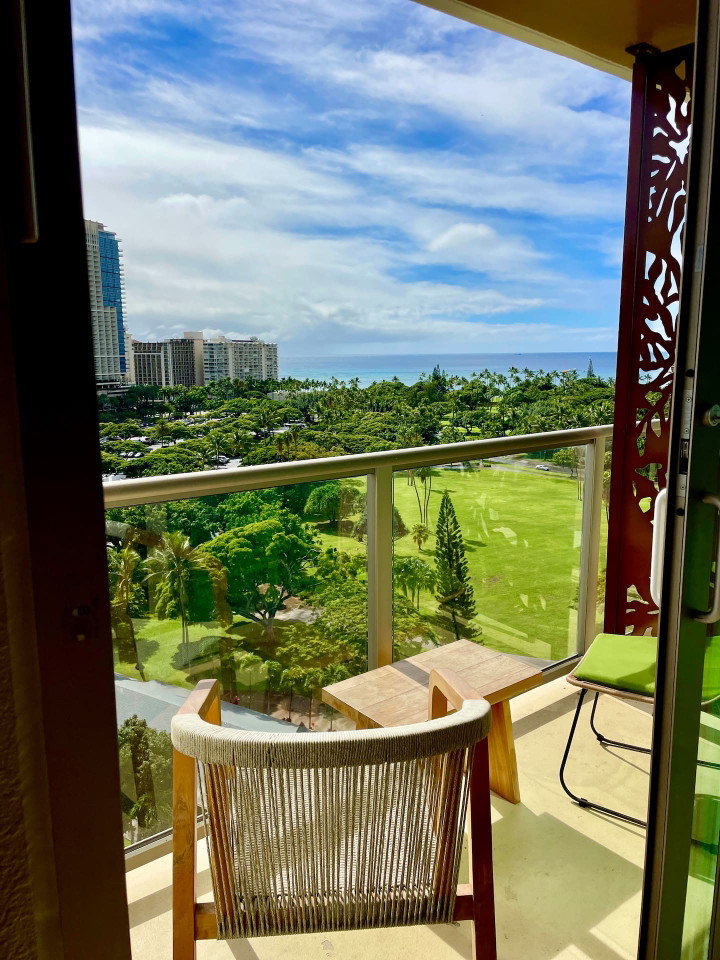 Ocean View Waikiki Studio Retreat-balcony, Pool/ac - Honolulu, HI
