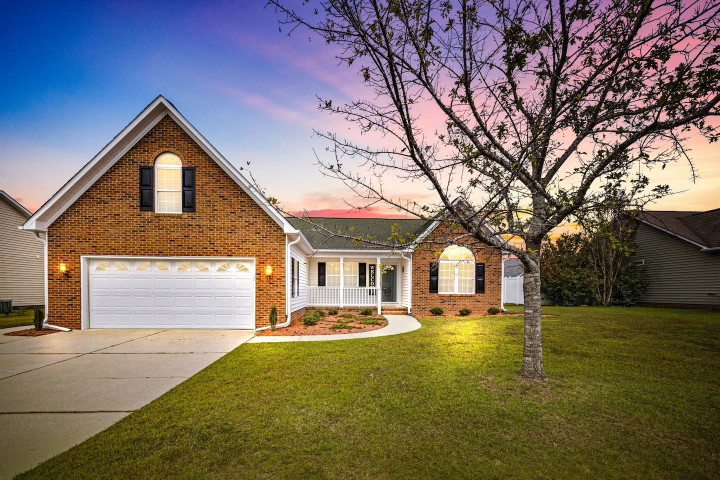 4 Br Home | 5 Mins To Dt | Game Room | 5 Stars - New Bern, NC