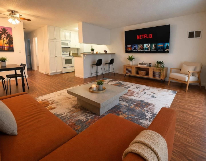 Ocean Aura | Beach Front Getaway, Steps To Sand - Redondo Beach, CA