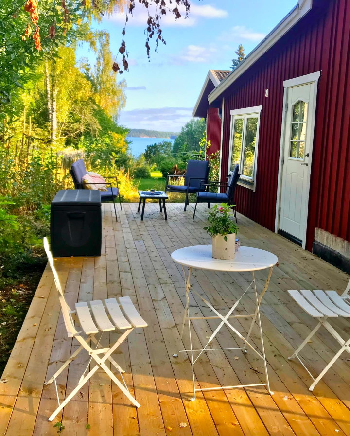 Stuga Med Havsglimt I ÖSteråker - Zweden