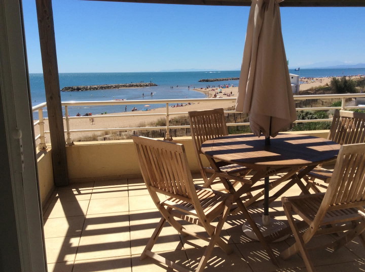 Appartement Sur La Plage, Les Pieds Dans L'eau ! - Vendres Plage