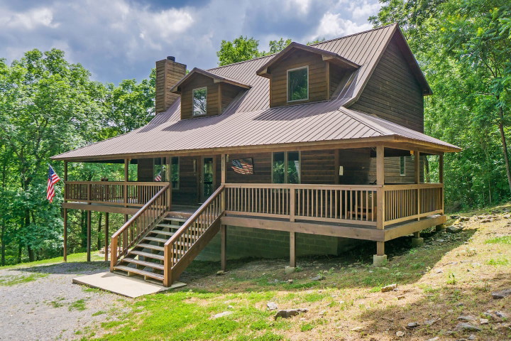 Lago Vista Near Center Hill Lake - Tennessee