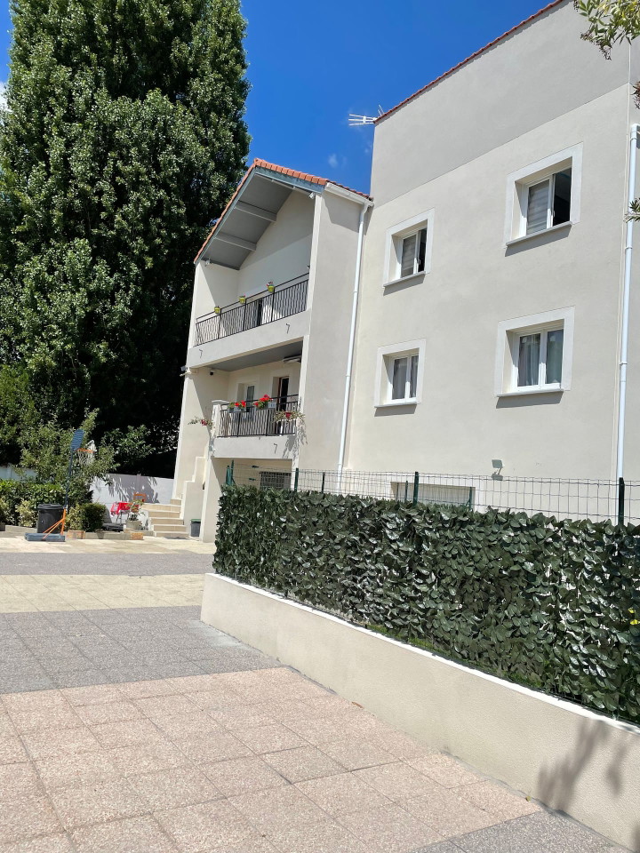 Maison Avec Parking Pour 2 Voitures. - Chelles