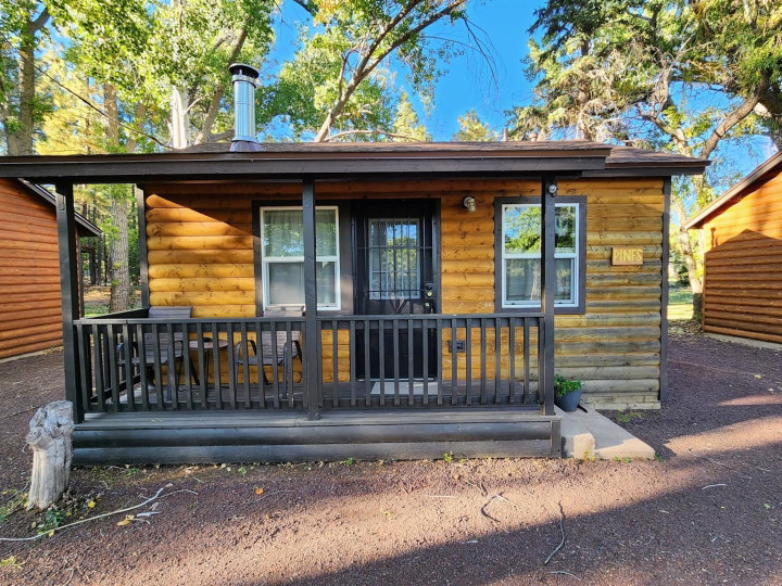 Pines Cabin At The Lazy Oaks Resort - Pinetop-Lakeside, AZ