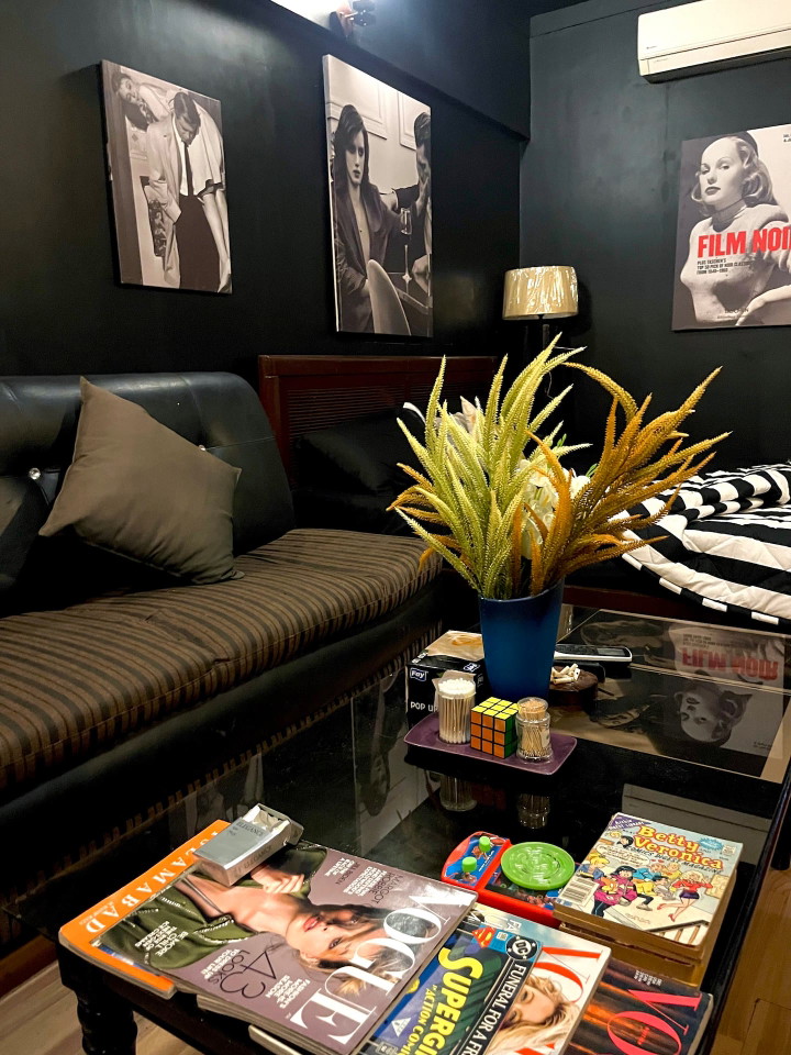 Noon Choti&nbsp;: Chambre Noire Neo Noir Pour Célibataire - Karachi