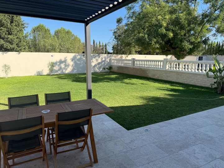 Clim/parking/jardin/anniversaire/kingsize - Lattes