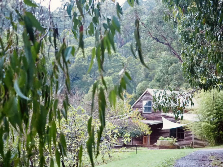 The Barn - 5 Acres Of Idyllic Bushland With Views - Australia