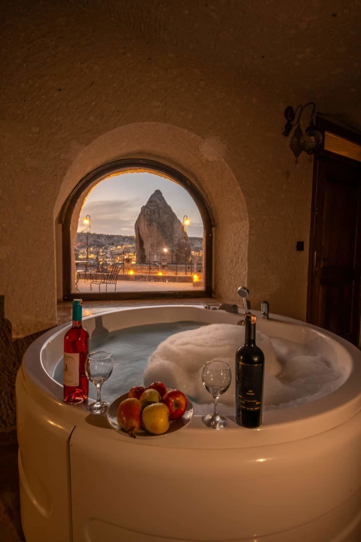 Queen Family Cave Suit Room -With Jacuzzi-108 - Cappadocia