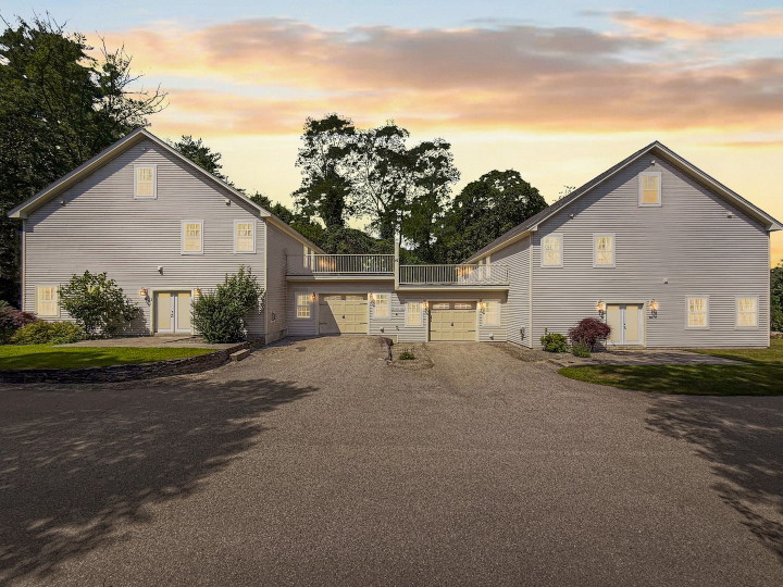Locust Lodge #1 | 26 Beds, Sleeps 42, Hottub, Pool - North Conway, NH