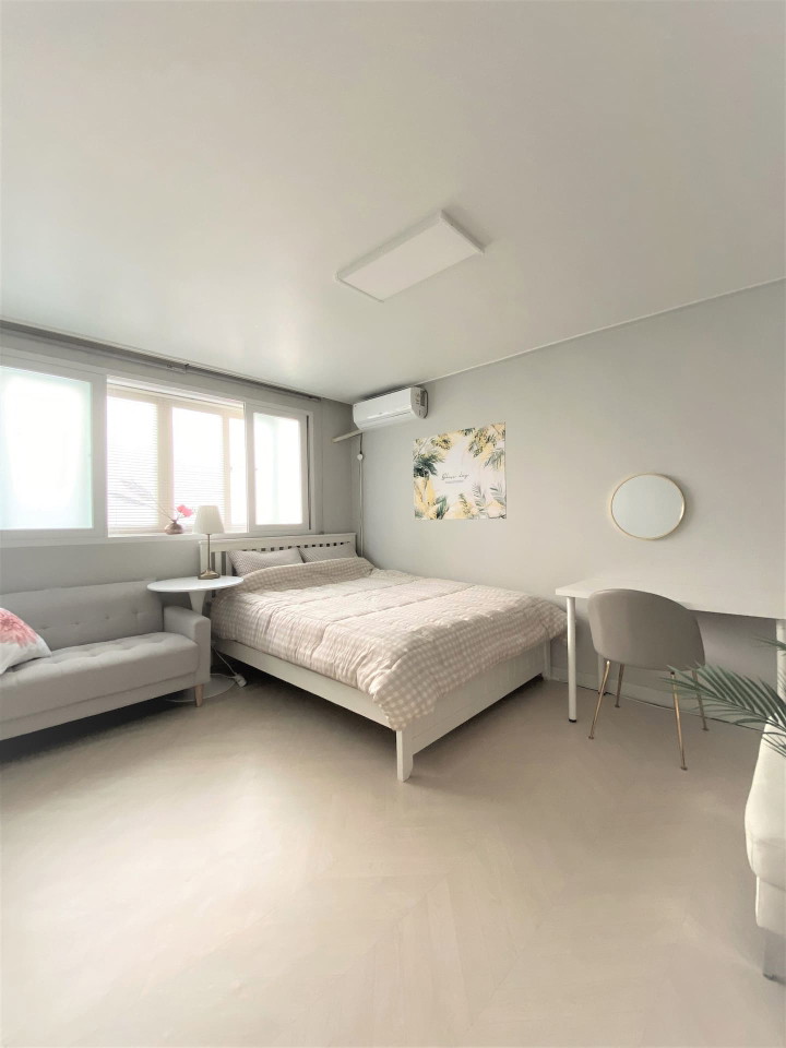 #5 Subway 2min/2rm Home/신촌, 홍대, 서강대/Women Only - Seoul