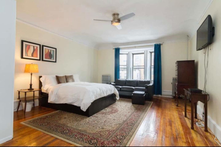 Lovely Two Bedroom.   Perfect Location - New York City