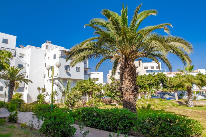 Appartement Calme Et Confortable, Parking, Jardin - Agadir