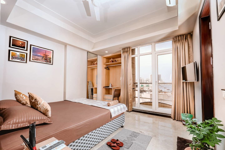 Couple Suite | 160+ Reviews | Mall | Free Parking - Manesar