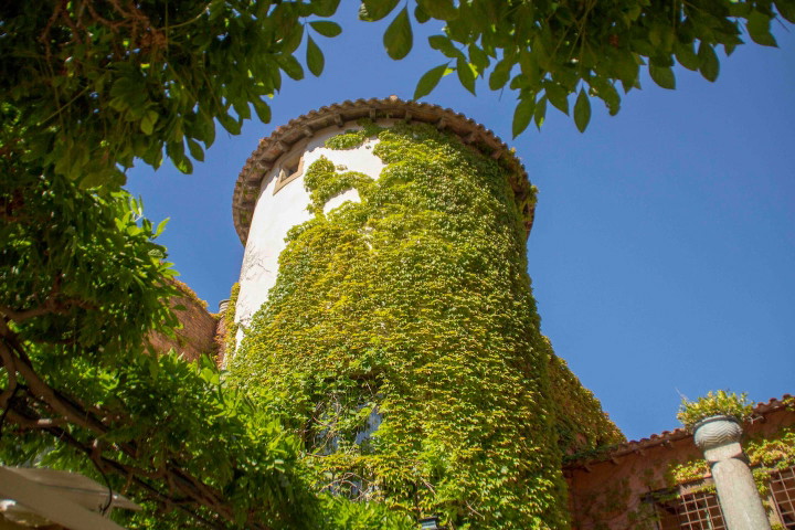 Hermoso Estudio En Estilo Español. - Lloret de Mar