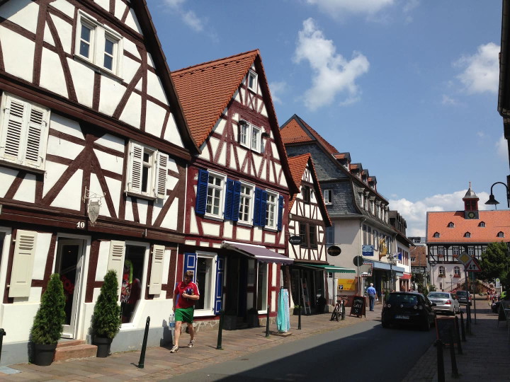 Bv1 Fully Serviced 2 Bdr Business Housing Near Fra - Frankfurt