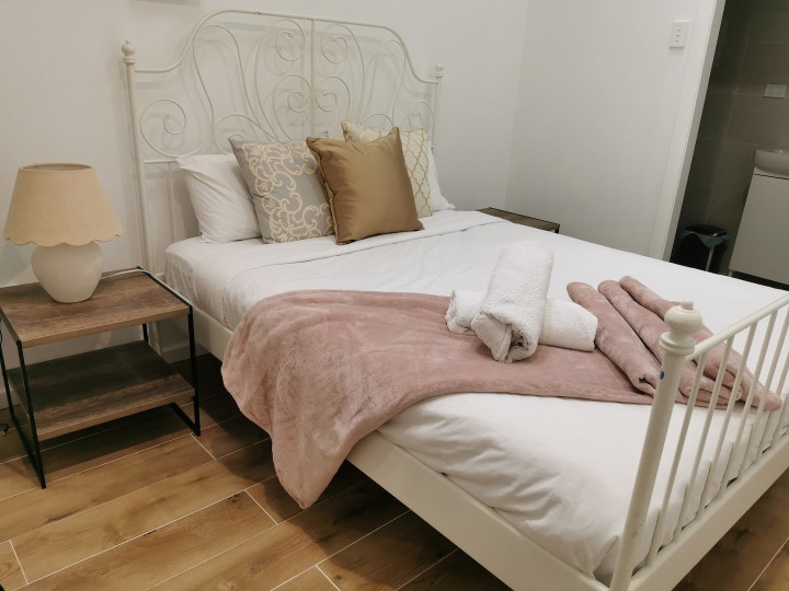 1 Bedroom Guesthouse Close 2train&westfield - Gordon