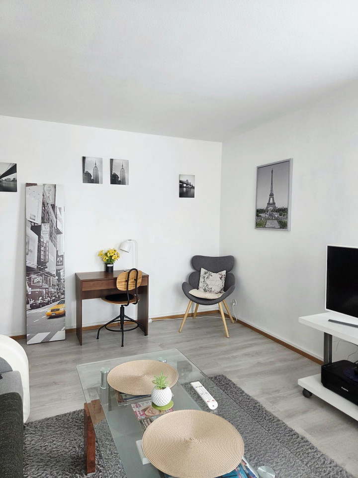 3 Rooms Apartment, Own Parking Space, Airport Area - Helsinki
