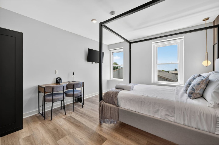 The Columbus Hotel | The Sunny Studio | 52-302 - Middletown, NY