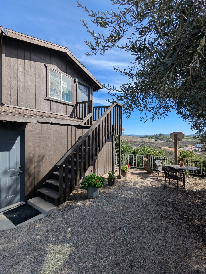 Guest Studio On Hilltop Farm - Bonsall, CA