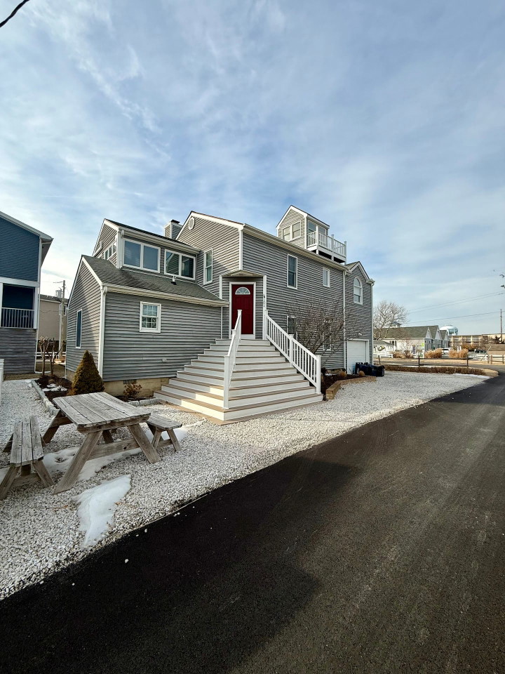 Bright & Breezy Bayside Home | Sleeps 10 - Dewey Beach, DE