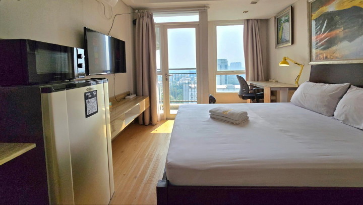 Studio6 @Elpis Free Netflix Near Jiexpo Kemayoran - Jakarta