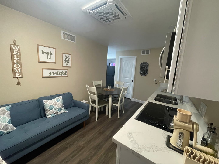 Comfy City Dwelling - Moreno Valley, CA