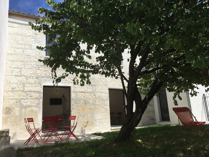 Maison Chaleureuse Avec Jardin - Centre Ville - Angoulême