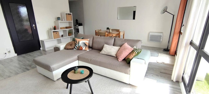 Appartement Avec Garage Proche Du Centre-ville - Troyes