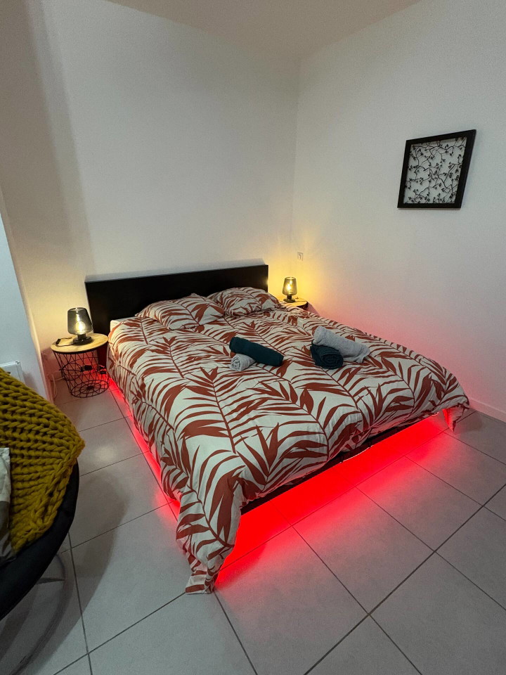 30m² Moderne Au Centre Du Crès - Castries