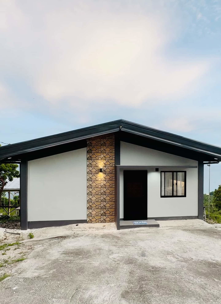 1bedroom Seaview House In Oslob Cebu By Casaperera - Oslob
