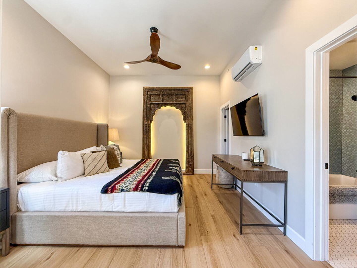Apache Plume Suite- Prime Location- Railyard Arts - Santa Fe, NM