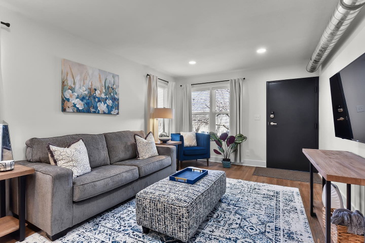 Contemporary Blue Oasis Apt 1 - Omaha, NE