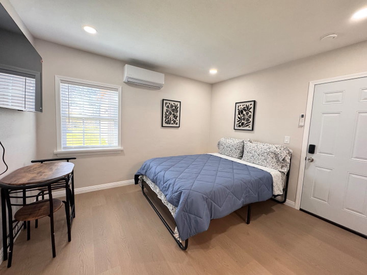 New Remodel Room With Kitchen 12148-2 - Arcadia