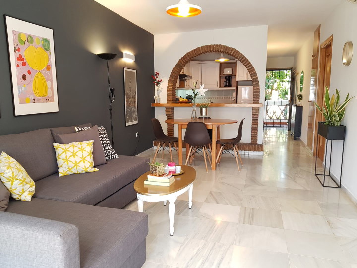 Peaceful 1br Getaway Walk To Beach & Train - Benalmádena