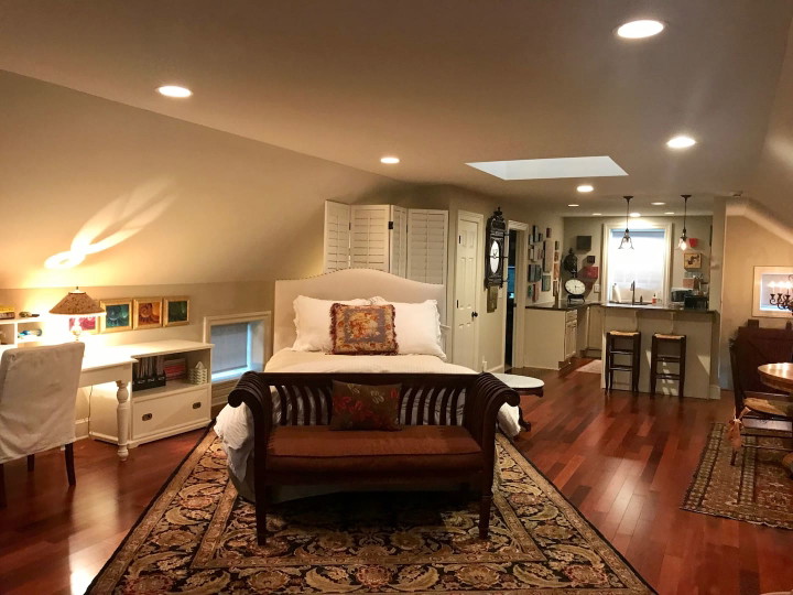 Charming Carriage House-great Location! - Saratoga Springs, NY