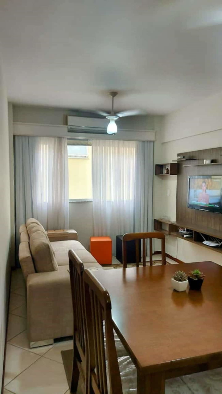Comfortable Apartment For 1 Couple And 1 Child, 250 Metres From The Beach - Balneário Camboriú