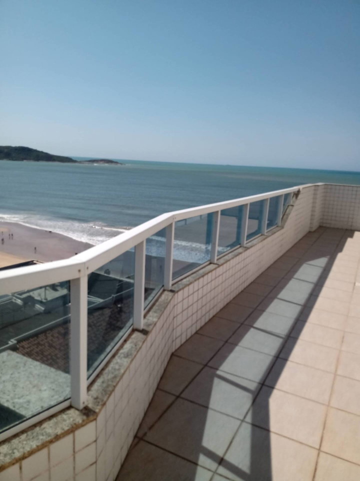 Cobertura Na Praia Do Morro - Espírito Santo