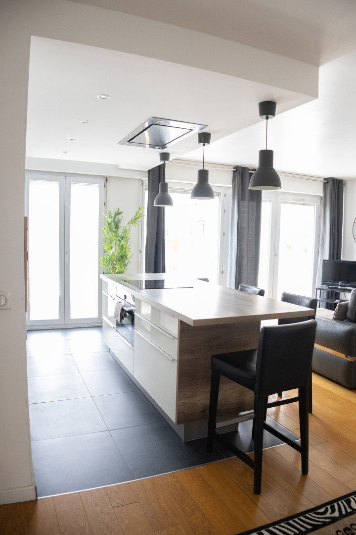 Appartement à 130m De La Gare - Balcon / Parking - Montigny-le-Bretonneux