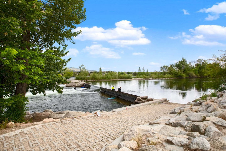 Views Of The River W/ 2 Bikes To Cruise The Boise Greenbelt! Steps To Whitewater Park & Quinn's Pond - ボイシ, ID