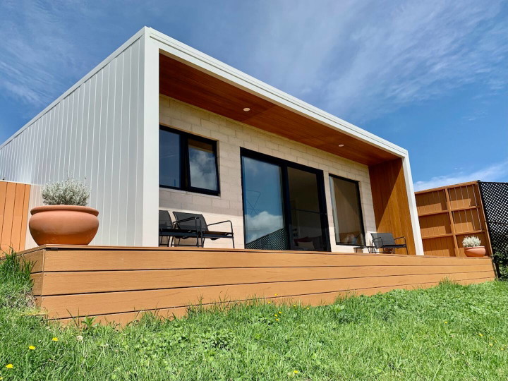 Petite Contemporary Cottage With Beautiful Views - Tathra